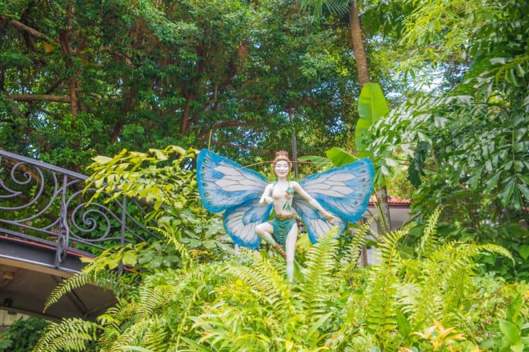 How Does Tinkerbell Fly at Disney World? | ParkVeteran