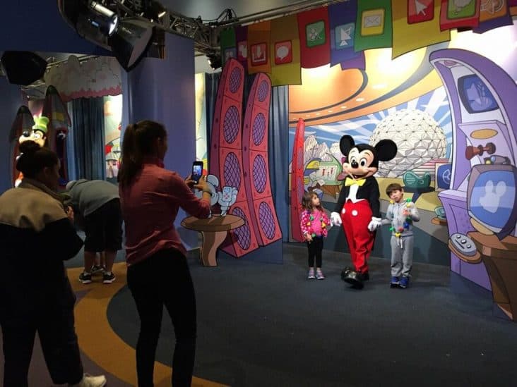 Complete Guide to Characters at Epcot | ParkVeteran